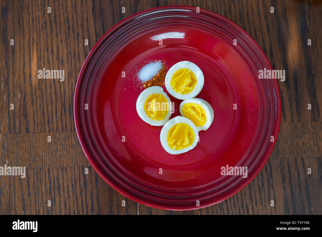 Half boiled egg salt pepper hi-res stock photography and images - Alamy