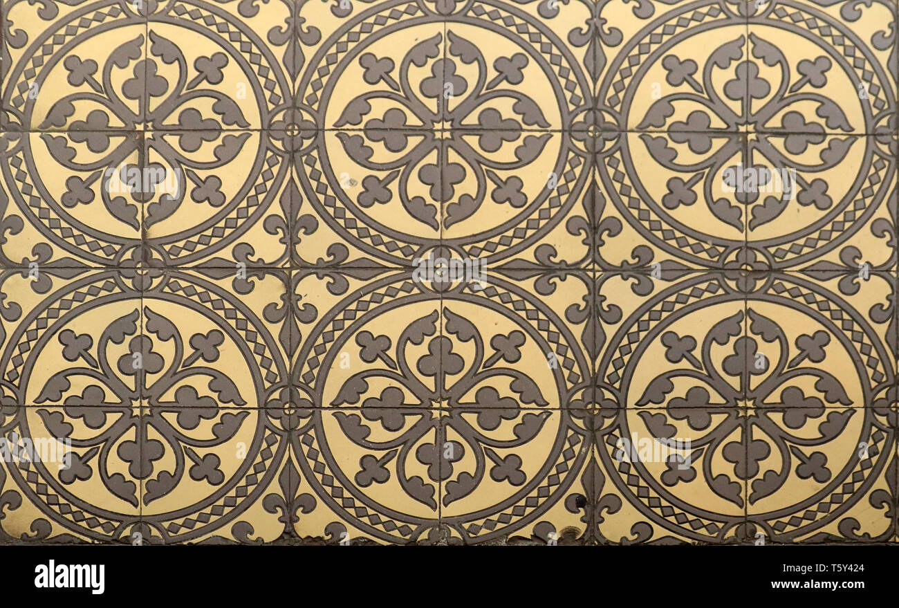 Checkered traditional European ceramic mosaic tile background pattern ...