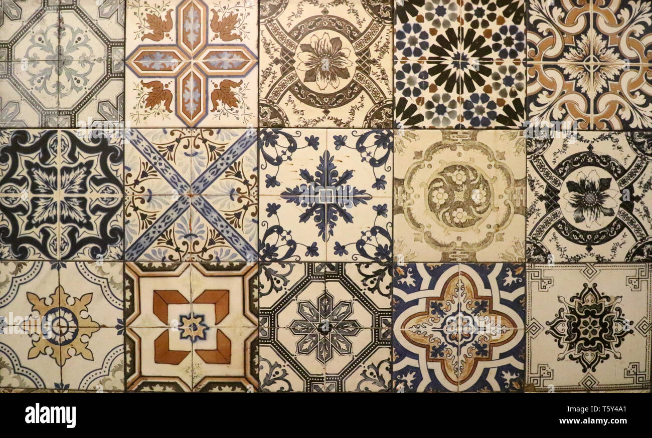 Checkered traditional European ceramic mosaic tile background pattern ...