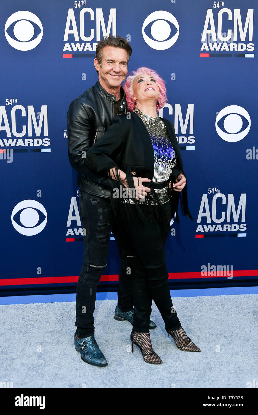 April 7, 2019 - Las Vegas, Nevada, United States - Dennis Quaid (L) and ...