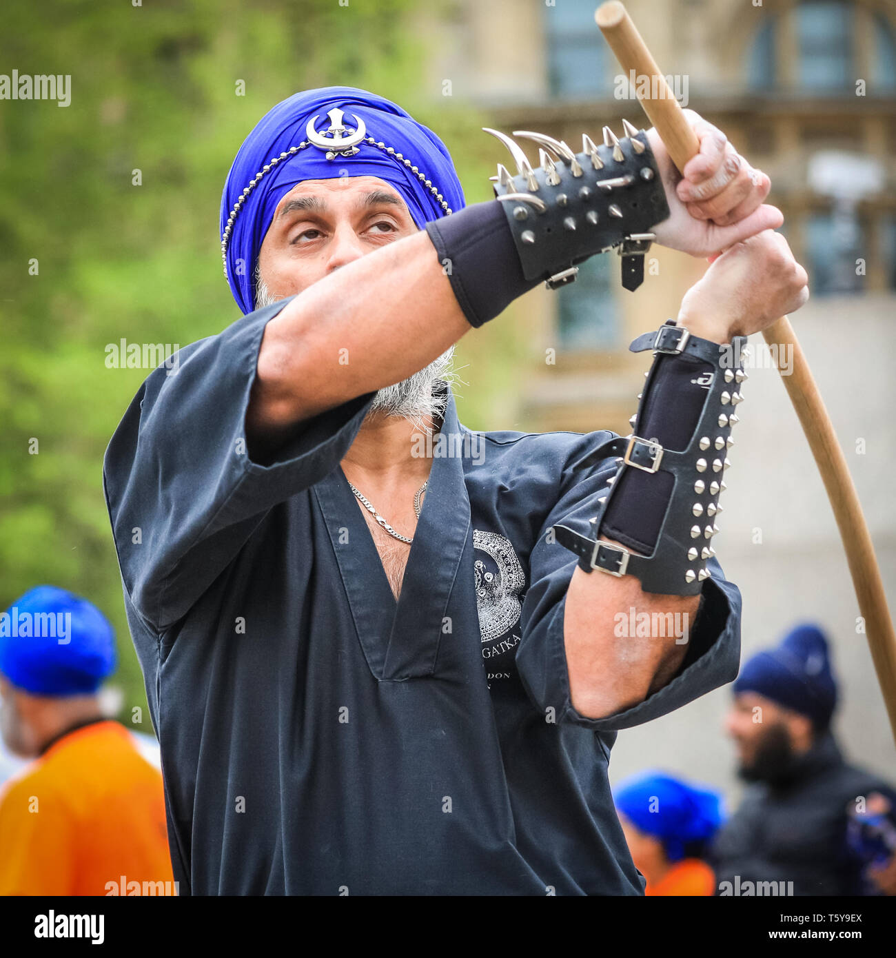 Trafalgar Square, London, UK, 27th April 2019. A Gatka demonstration ...