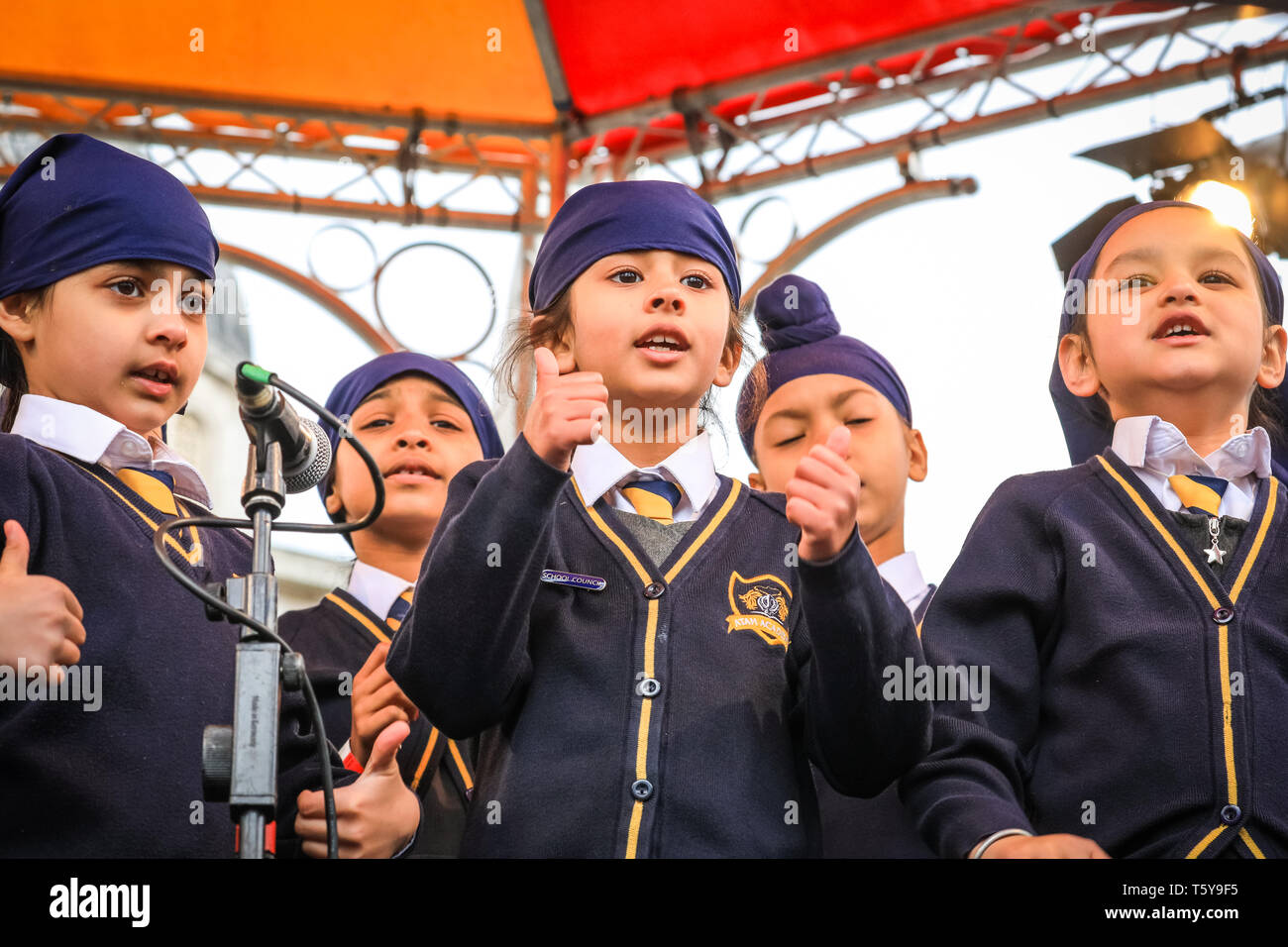 Khalsa academy hi-res stock photography and images - Alamy