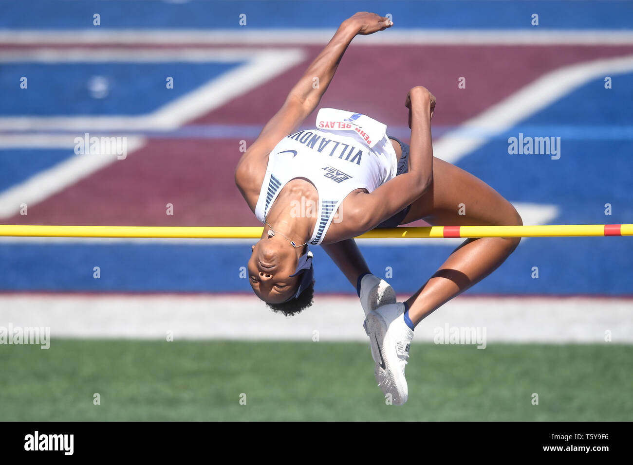 Amy barnes hi-res stock photography and images - Alamy