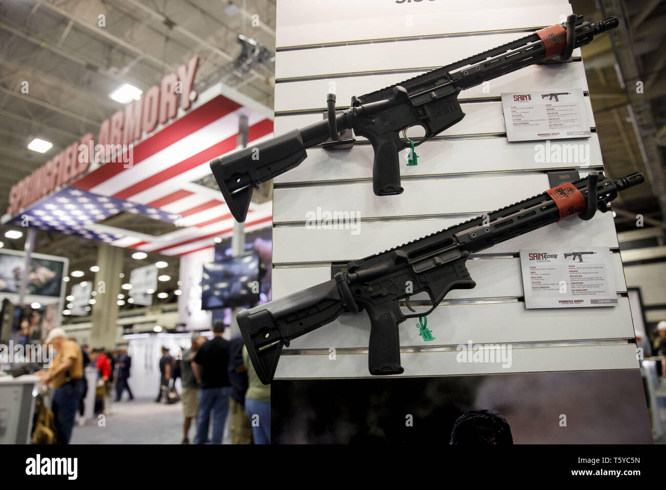 Dallas, Texas, USA. 5th May, 2018. Springfield Armory SAINT SBR (short ...