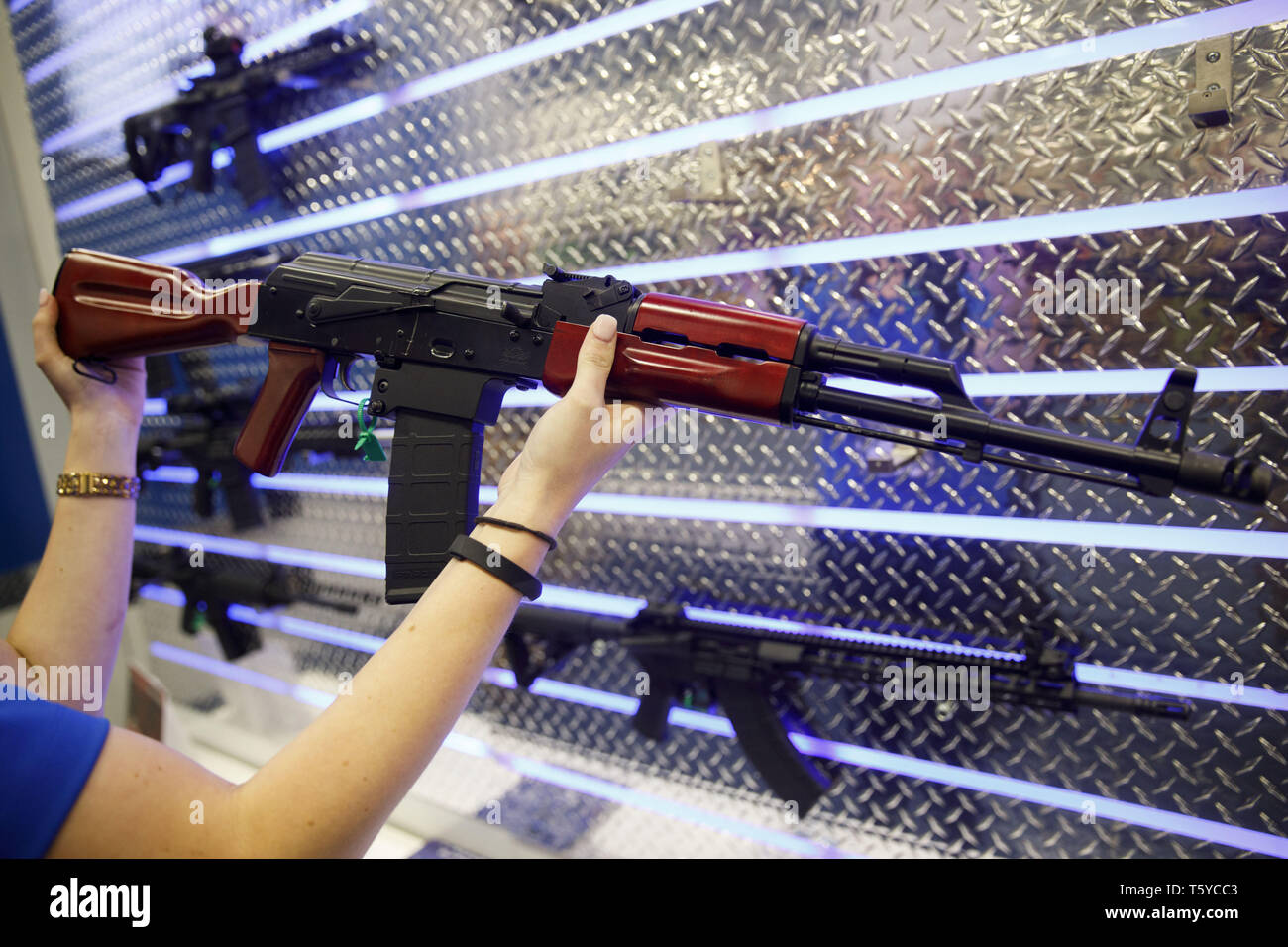 Ak 47 style rifle hi-res stock photography and images - Alamy