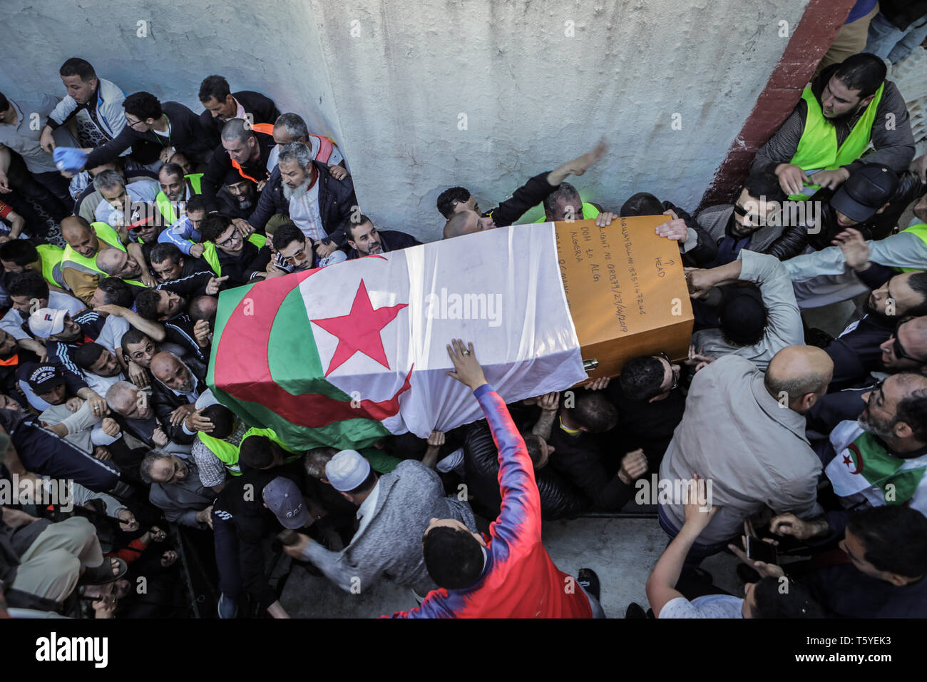 Fis algeria hi-res stock photography and images - Alamy