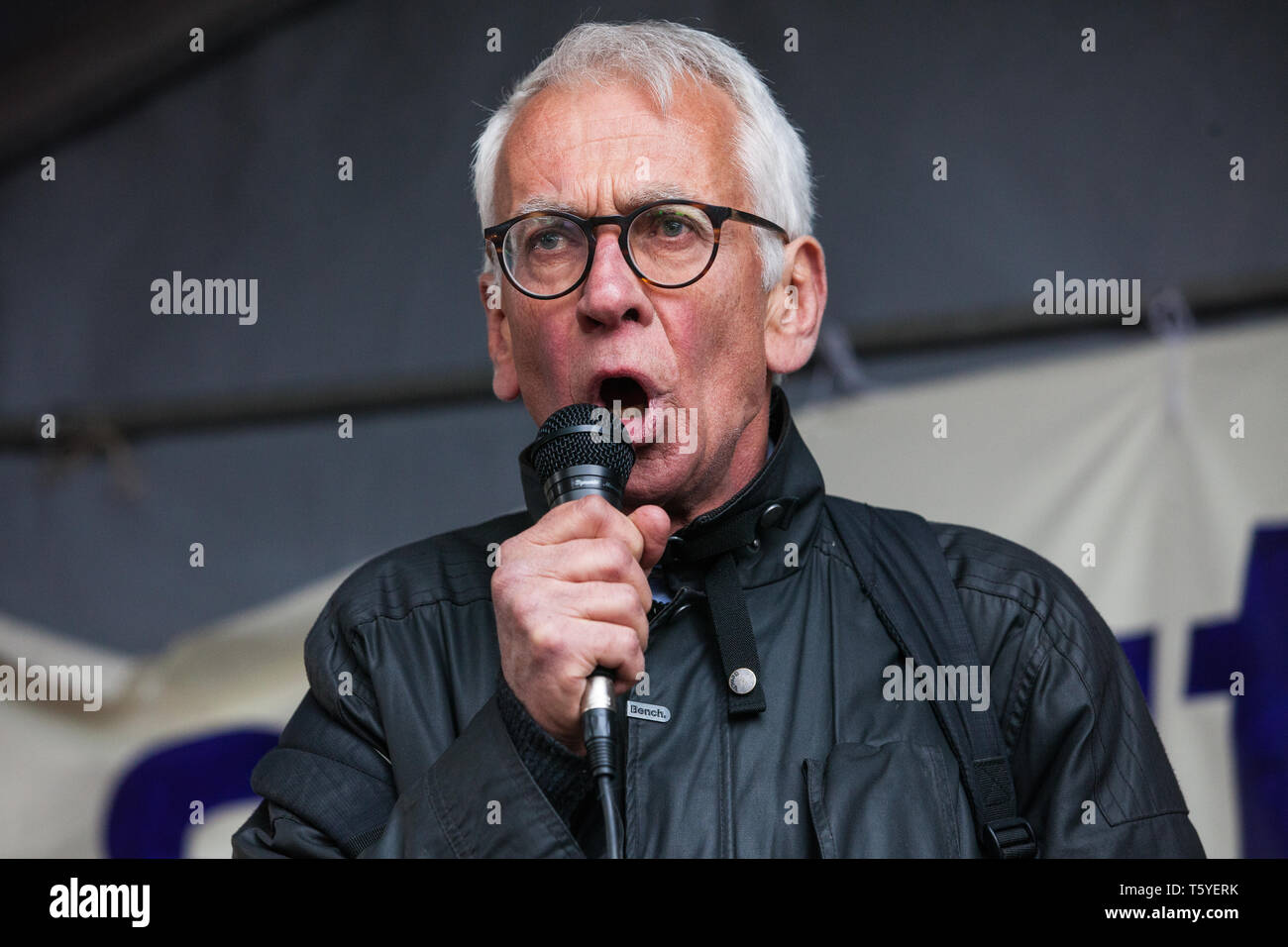 Paul Holborow High Resolution Stock Photography and Images - Alamy