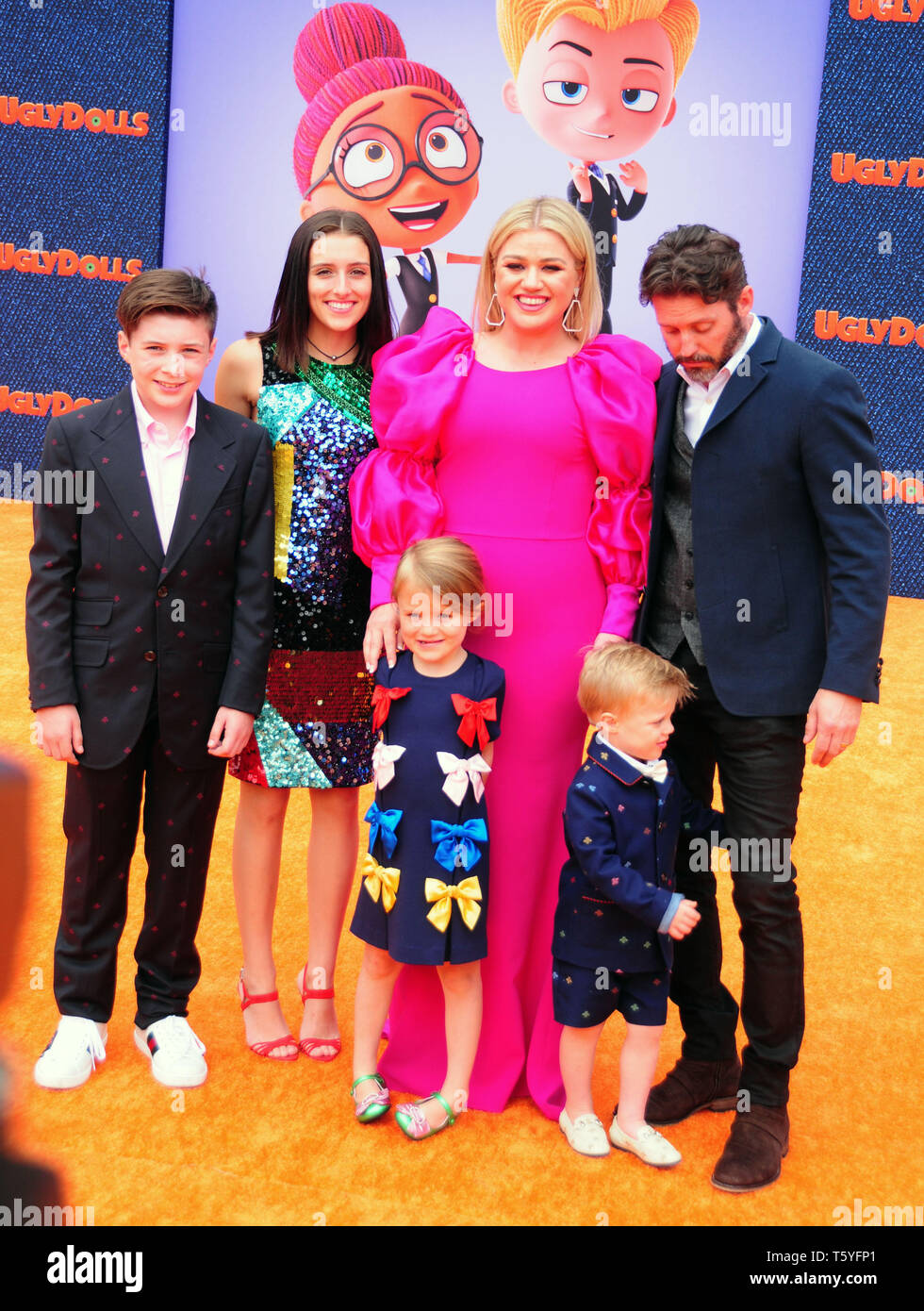 Los Angeles, California, USA 27th April, 2019 Seth Blackstock, Savannah ...