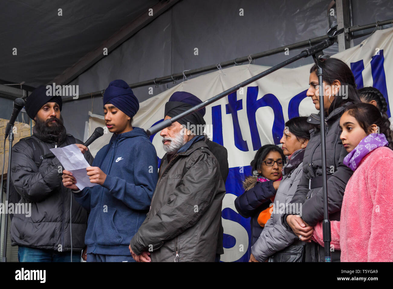 Gurdip singh chaggar family hi-res stock photography and images - Alamy