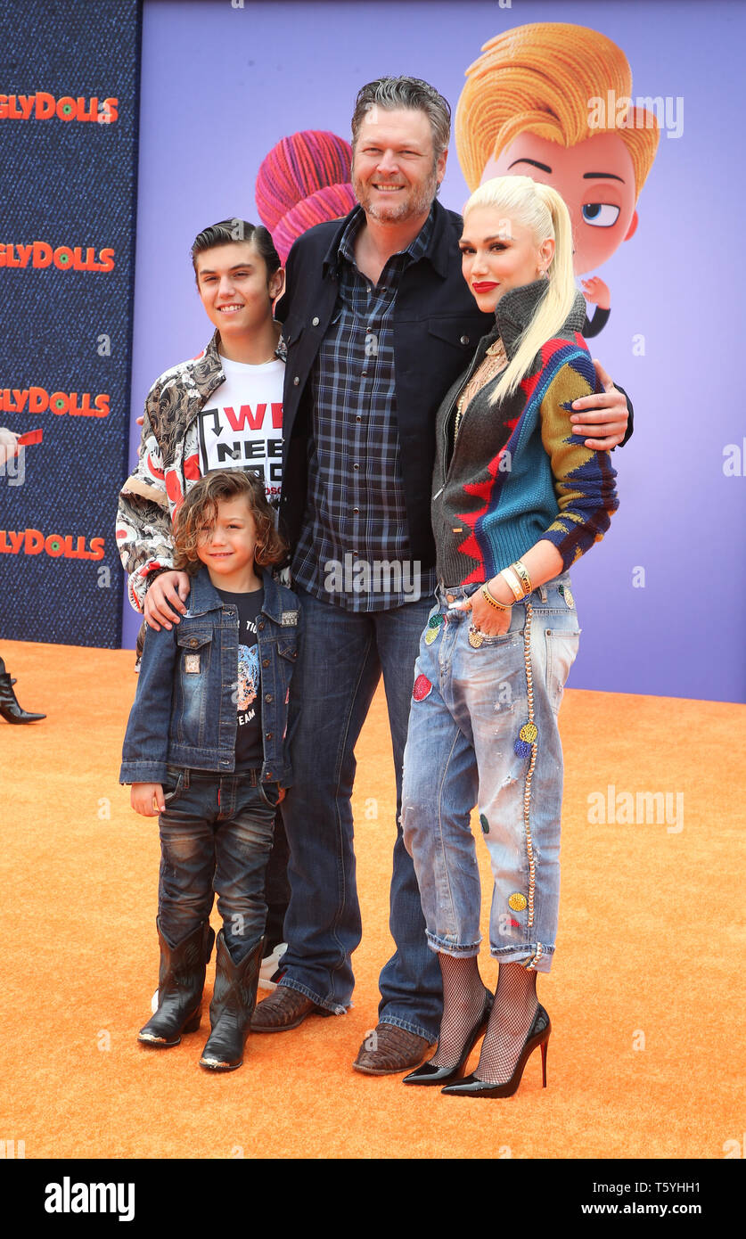 LOS ANGELES, CA April 27: Kingston Rossdale, Gwen Stefani, Blake ...
