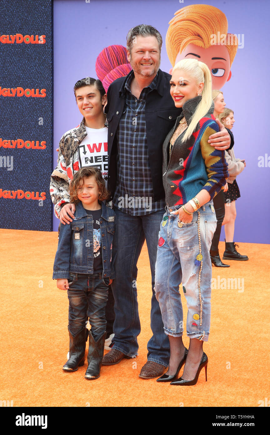 LOS ANGELES, CA April 27: Kingston Rossdale, Gwen Stefani, Blake ...