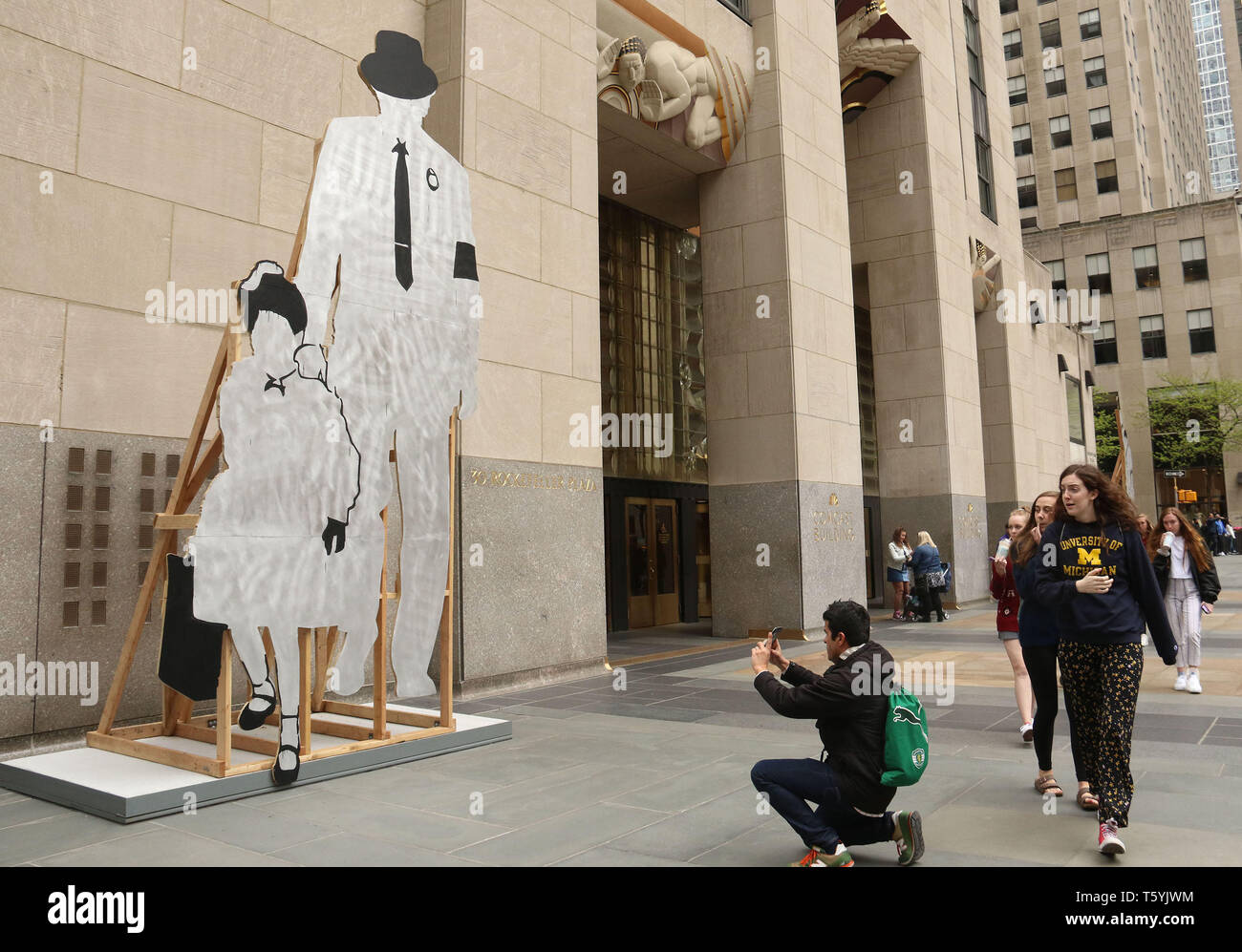 Ruby bridges 1960 hi-res stock photography and images - Alamy