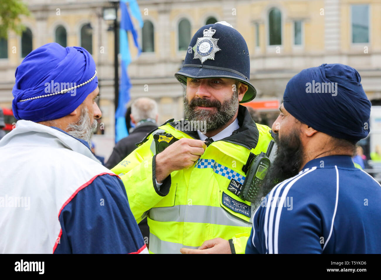 Sikh police hi-res stock photography and images - Alamy