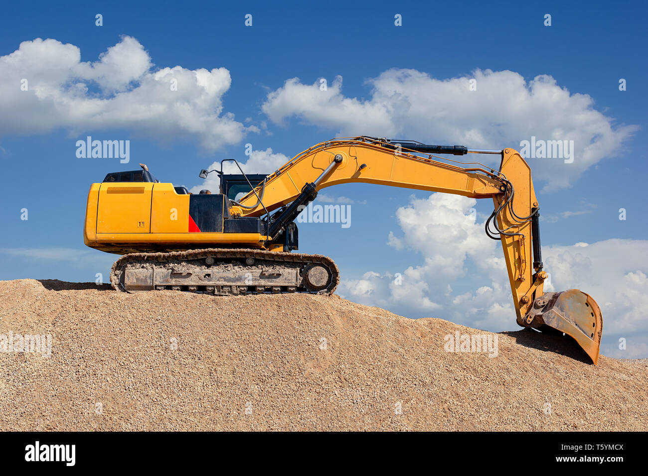 Backhoe cabin hi-res stock photography and images - Alamy