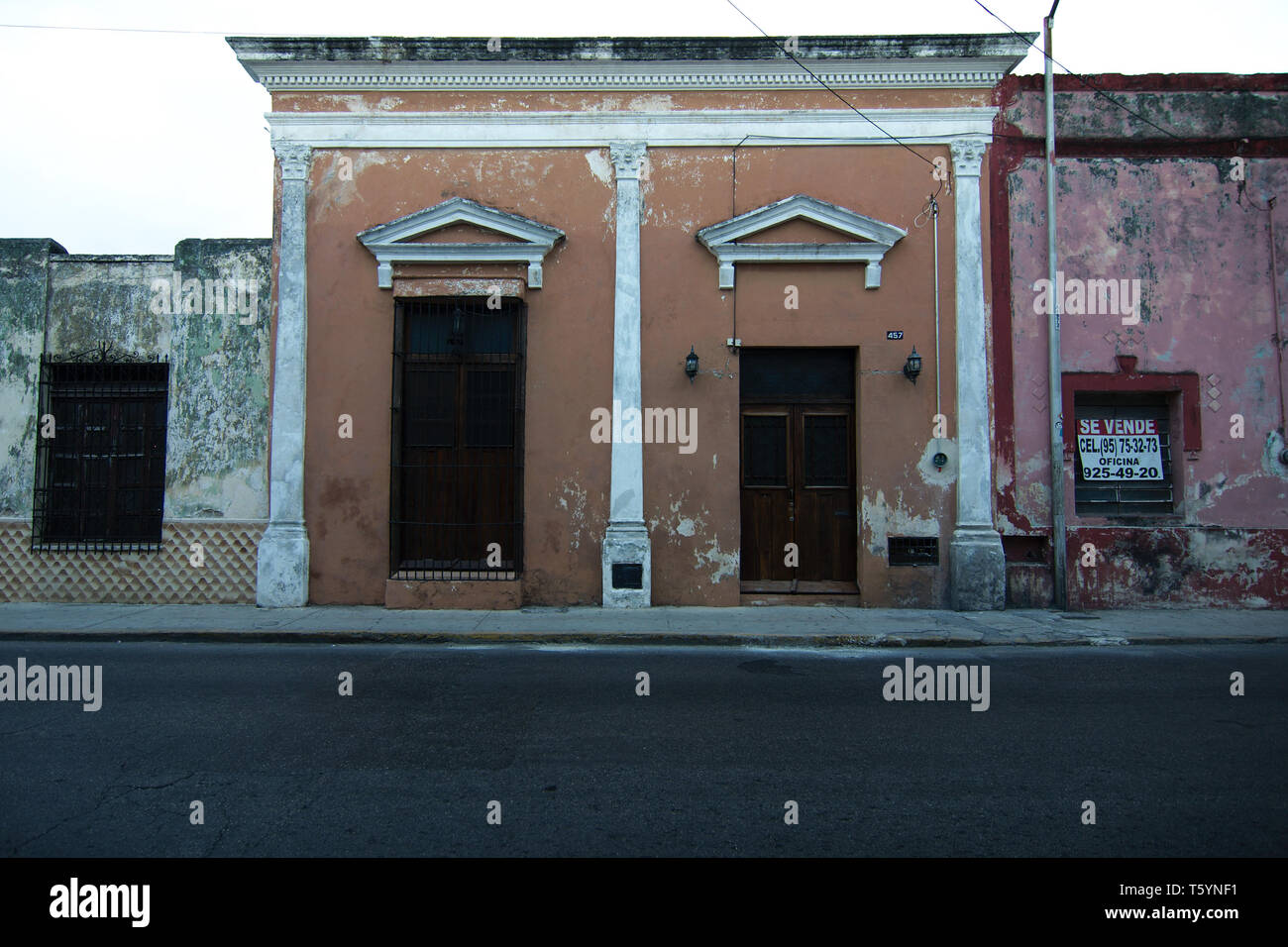 Merida mexico architecture hi-res stock photography and images - Alamy