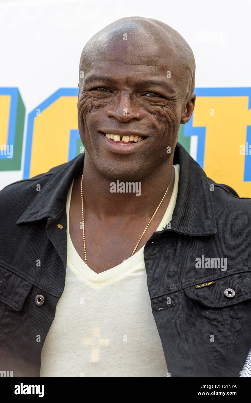 Singer Seal Young