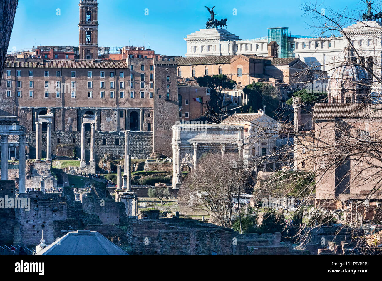 A glimpse of ancient Rome with its churches, monuments and ancient ...