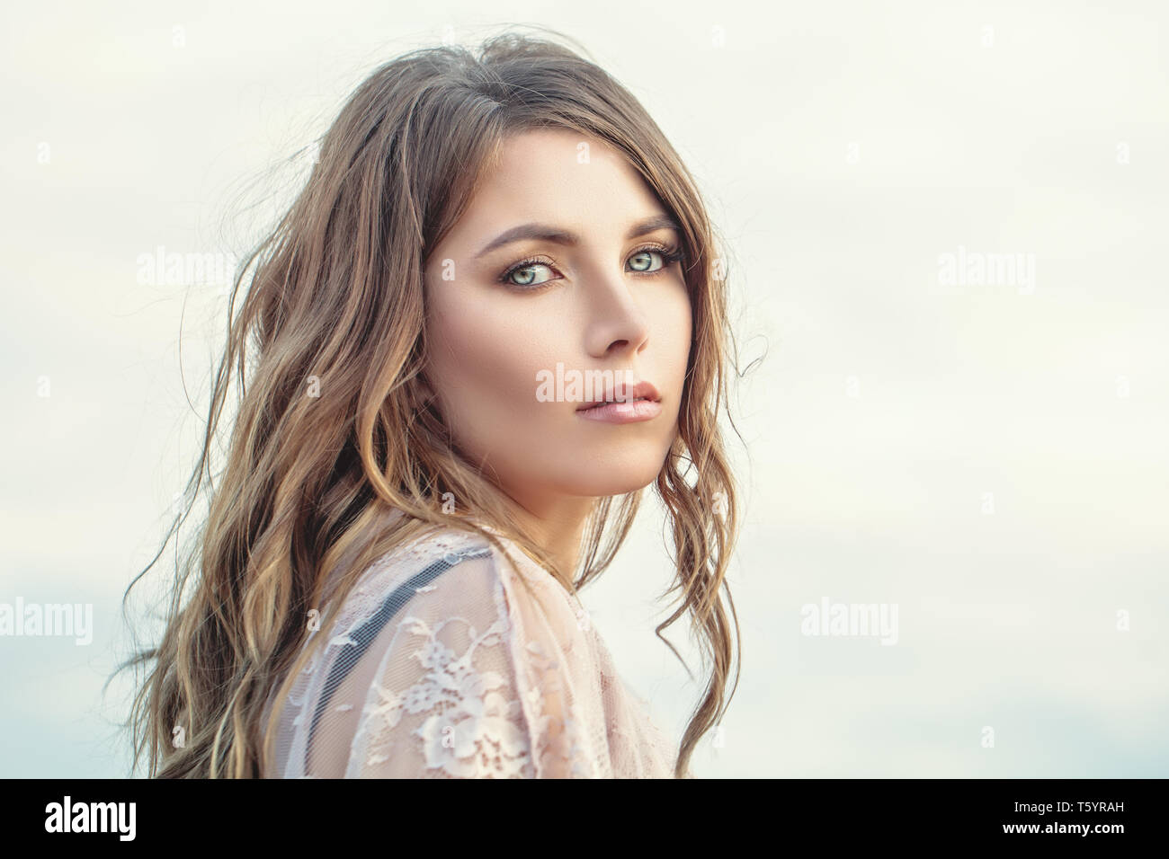 Female model face. Perfect woman with curly hairstyle and makeup Stock ...