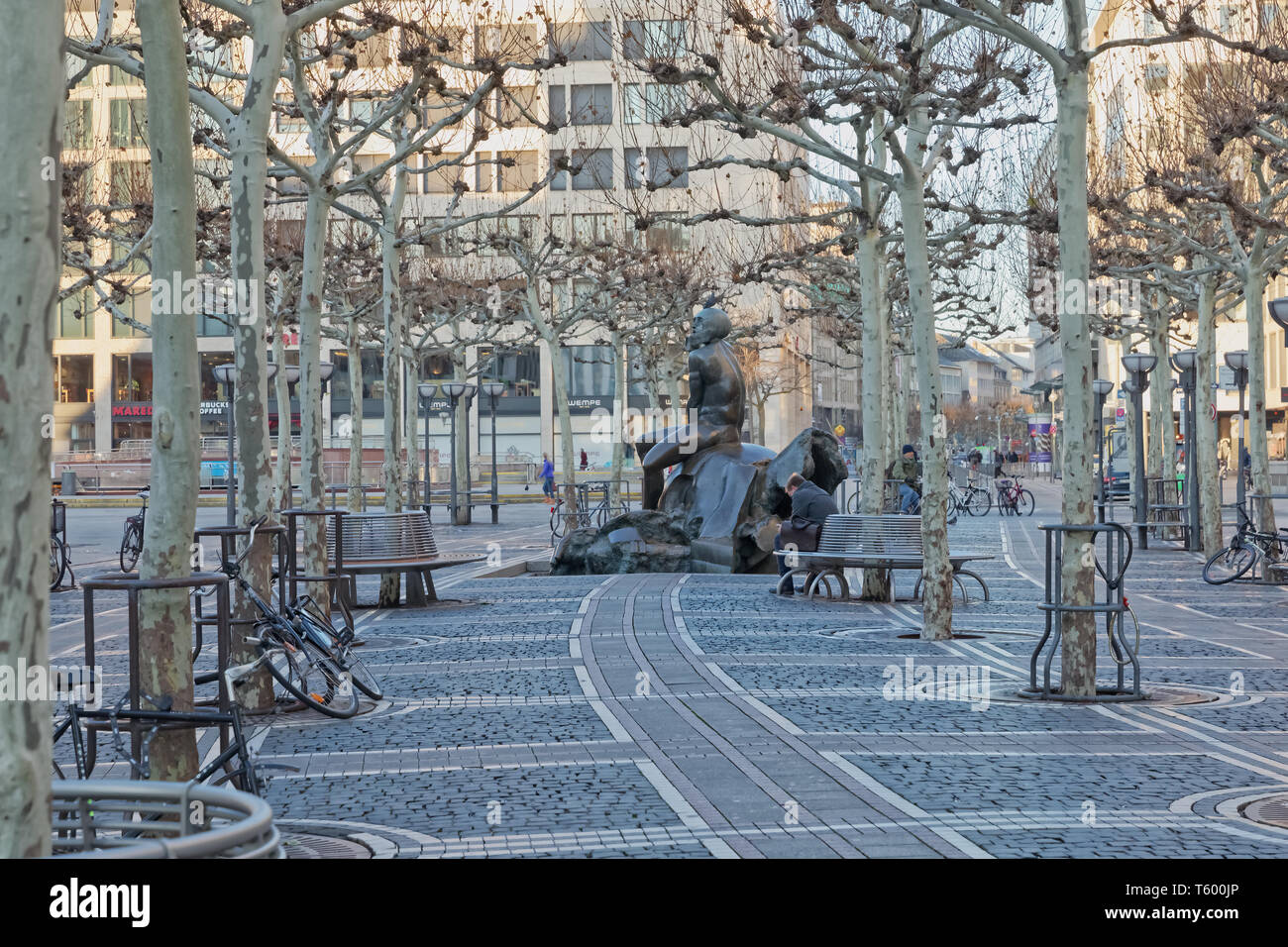 Frankfurt Zeil street in winter morning Germany Stock Photo - Alamy