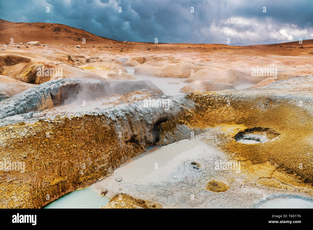 Sol de Mañana (Morning Sun) Geysers in Uyuni, Bolivia Stock Photo - Alamy