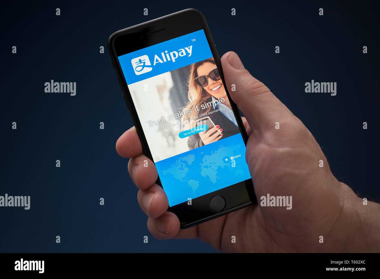 Alipay hi-res stock photography and images - Alamy