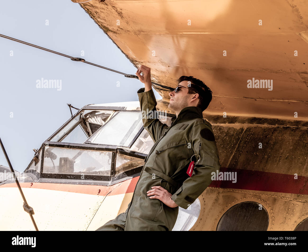 Airplane pilot standing on sunset hi-res stock photography and images ...