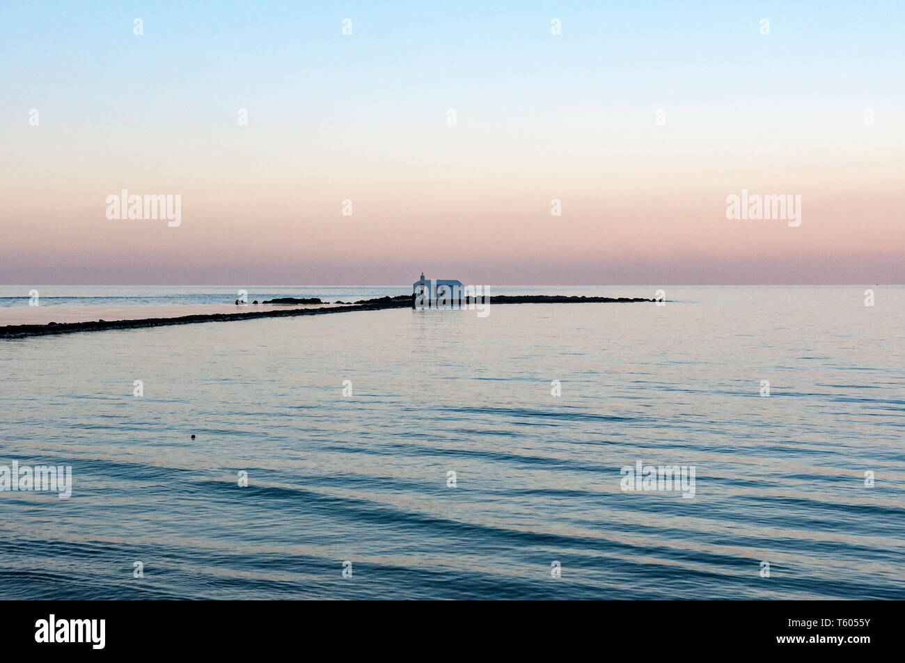 Little church crete hi-res stock photography and images - Alamy