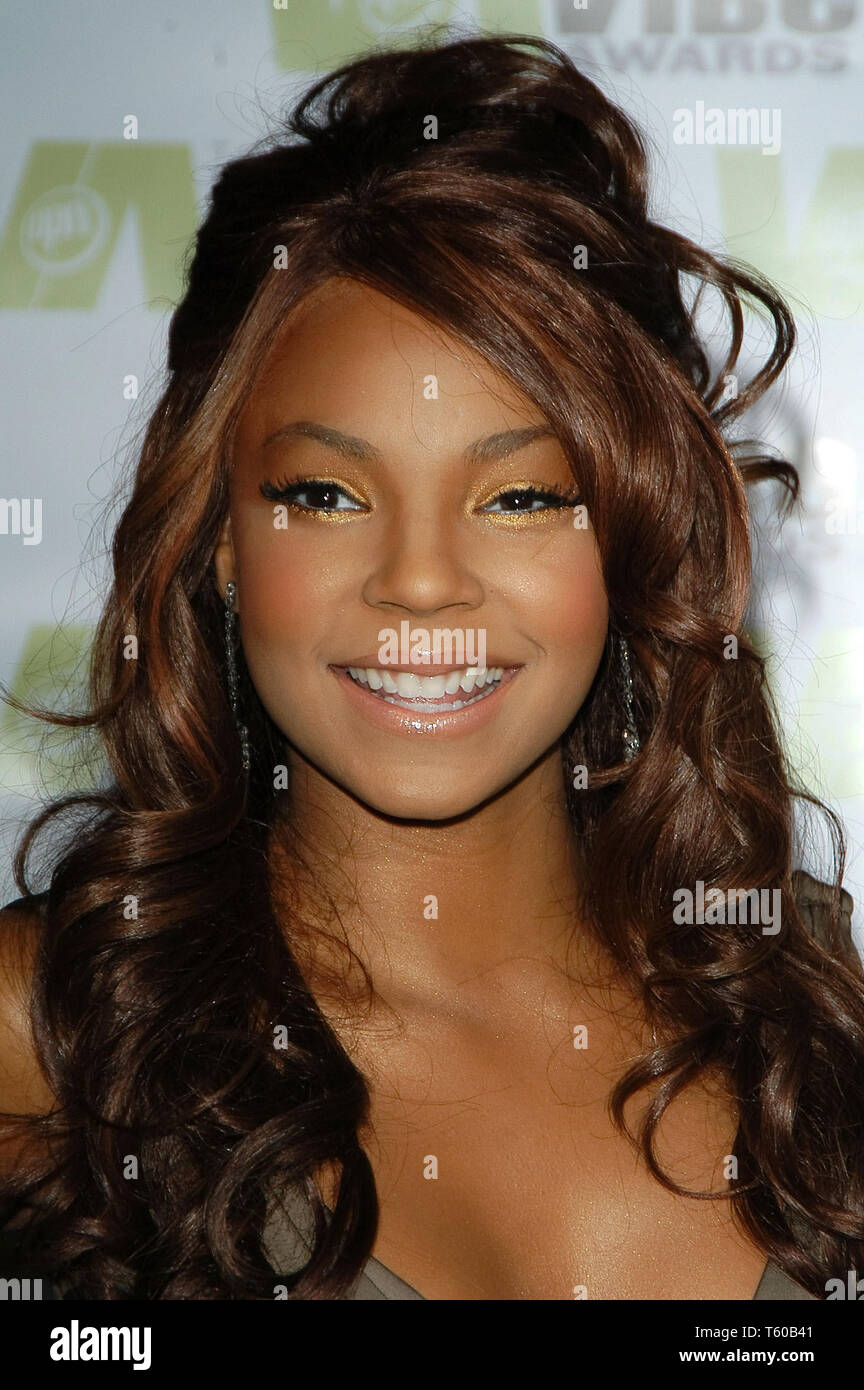 Ashanti at The 2nd Annual "Vibe Awards On UPN" - Arrivals held at the ...