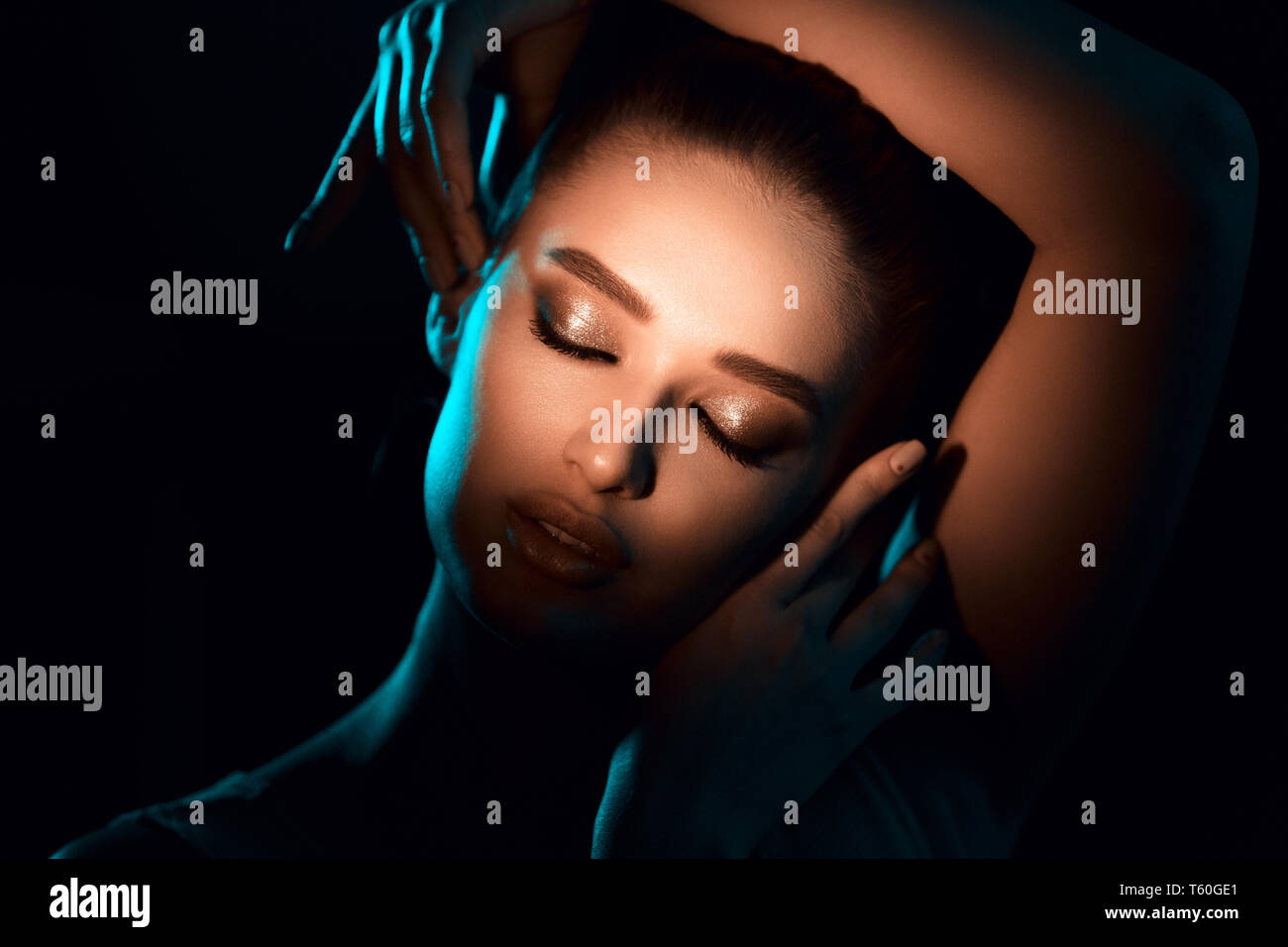 Sun shining on woman hi-res stock photography and images - Alamy