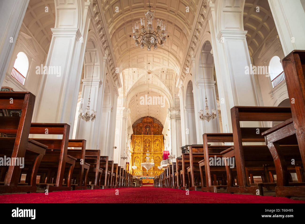 St. francis basilica interior goa hi-res stock photography and images ...