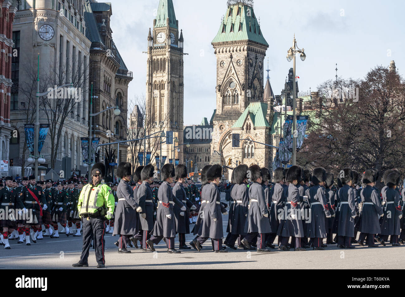 Canada first world war uniform hi-res stock photography and images - Alamy