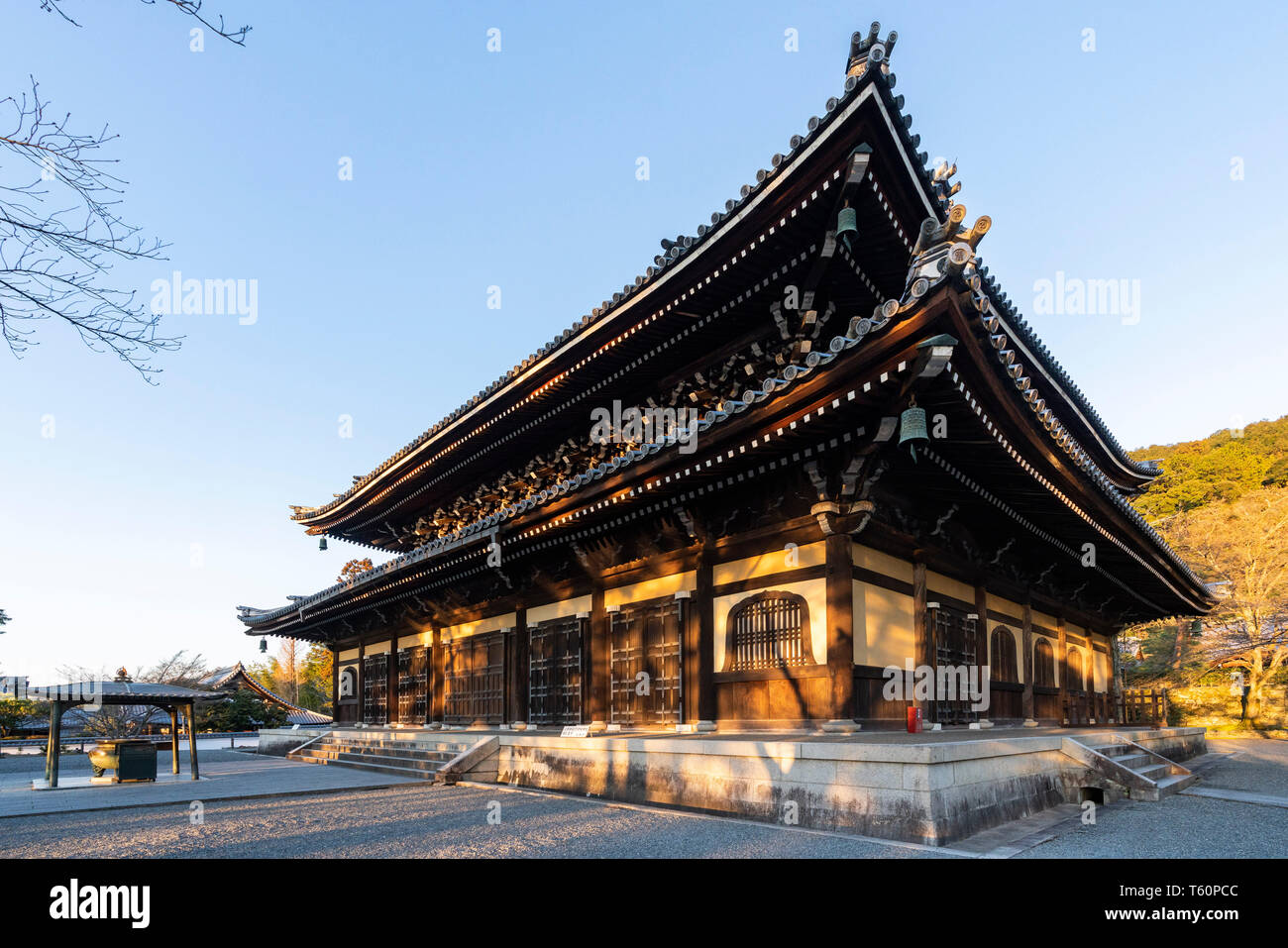 Sakyo hi-res stock photography and images - Alamy