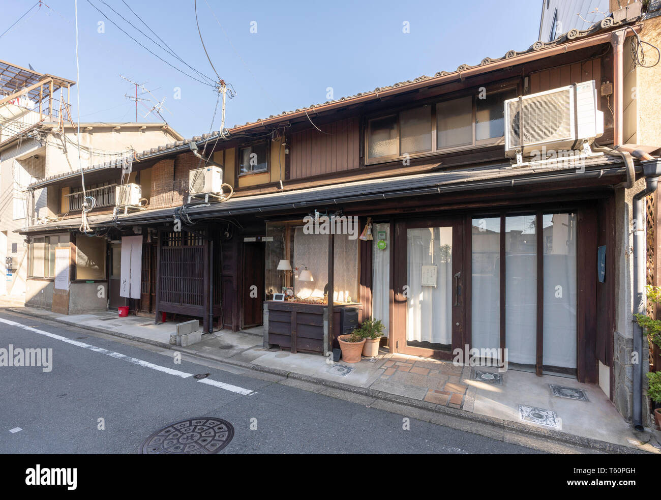 Machiya style residence hi-res stock photography and images - Alamy