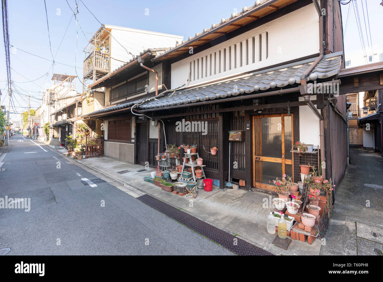 Machiya style house, Shimogyo-Ku, Kyoto, Japan Stock Photo - Alamy