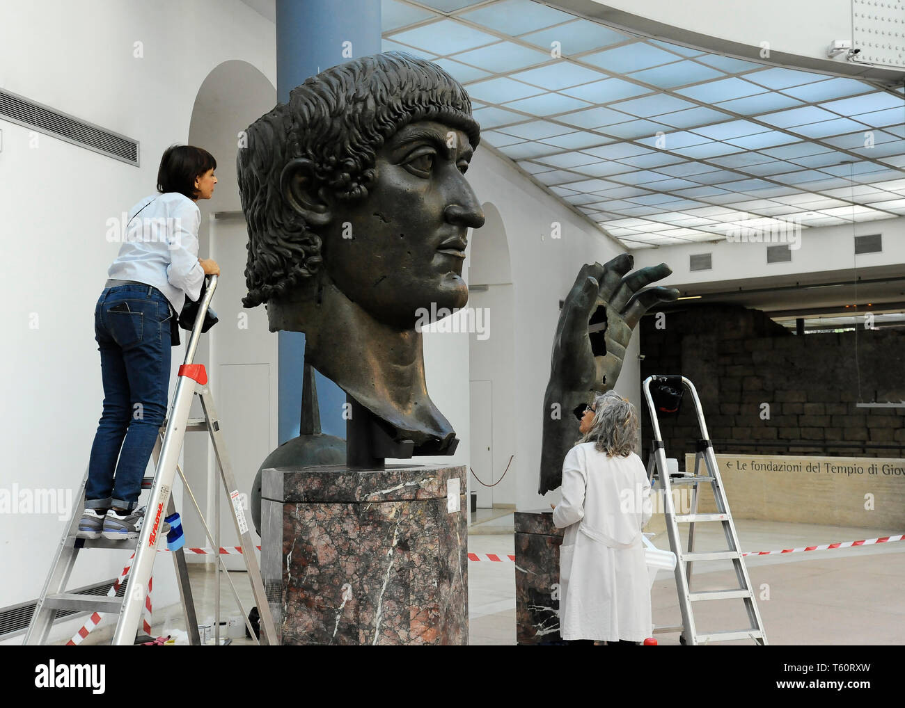 Colossus of constantine reconstruction hi-res stock photography and ... Colossus of constantine reconstruction hi-res stock photography and ...