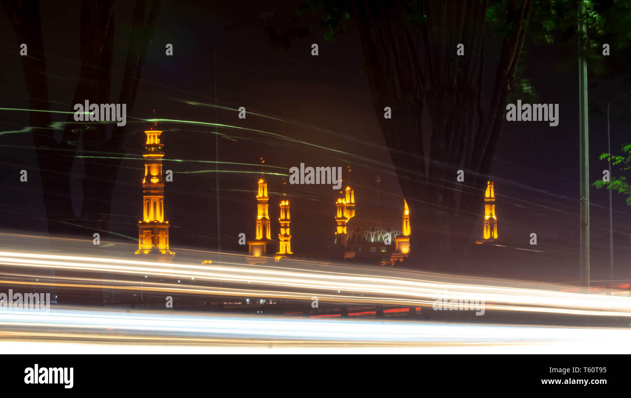 Samarinda, kalimantan Timur/ Indonesia : " Islamic Center Mosque ...