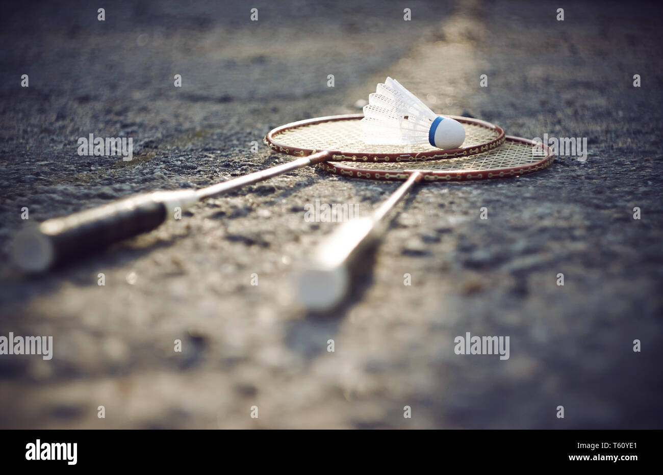 Vintage badminton racket hi-res stock photography and images - Alamy