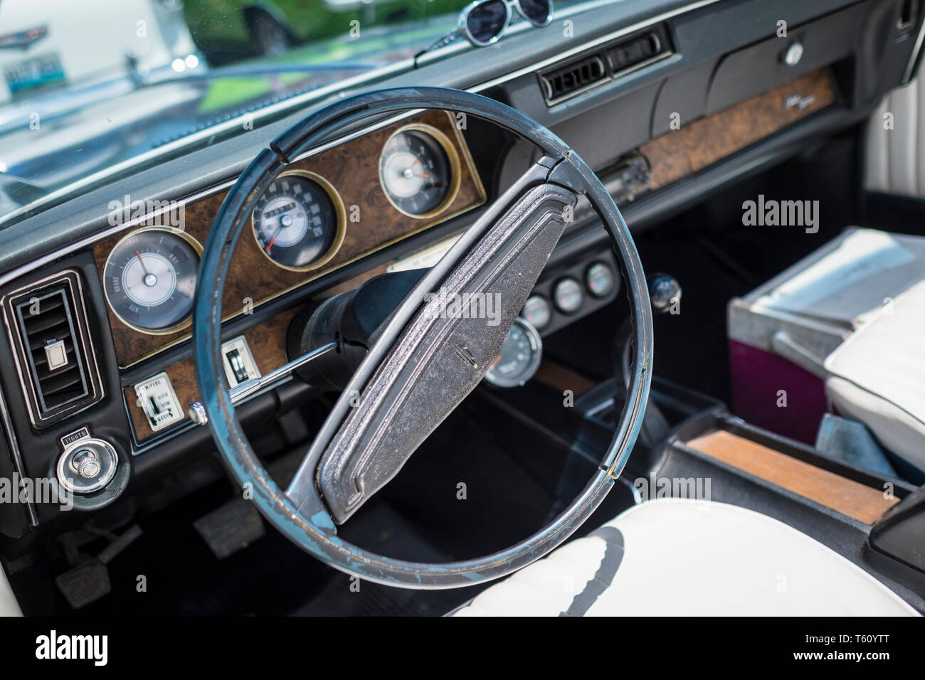 Vintage dashboard of an American classic Oldsmobile Cutlass car Stock ...