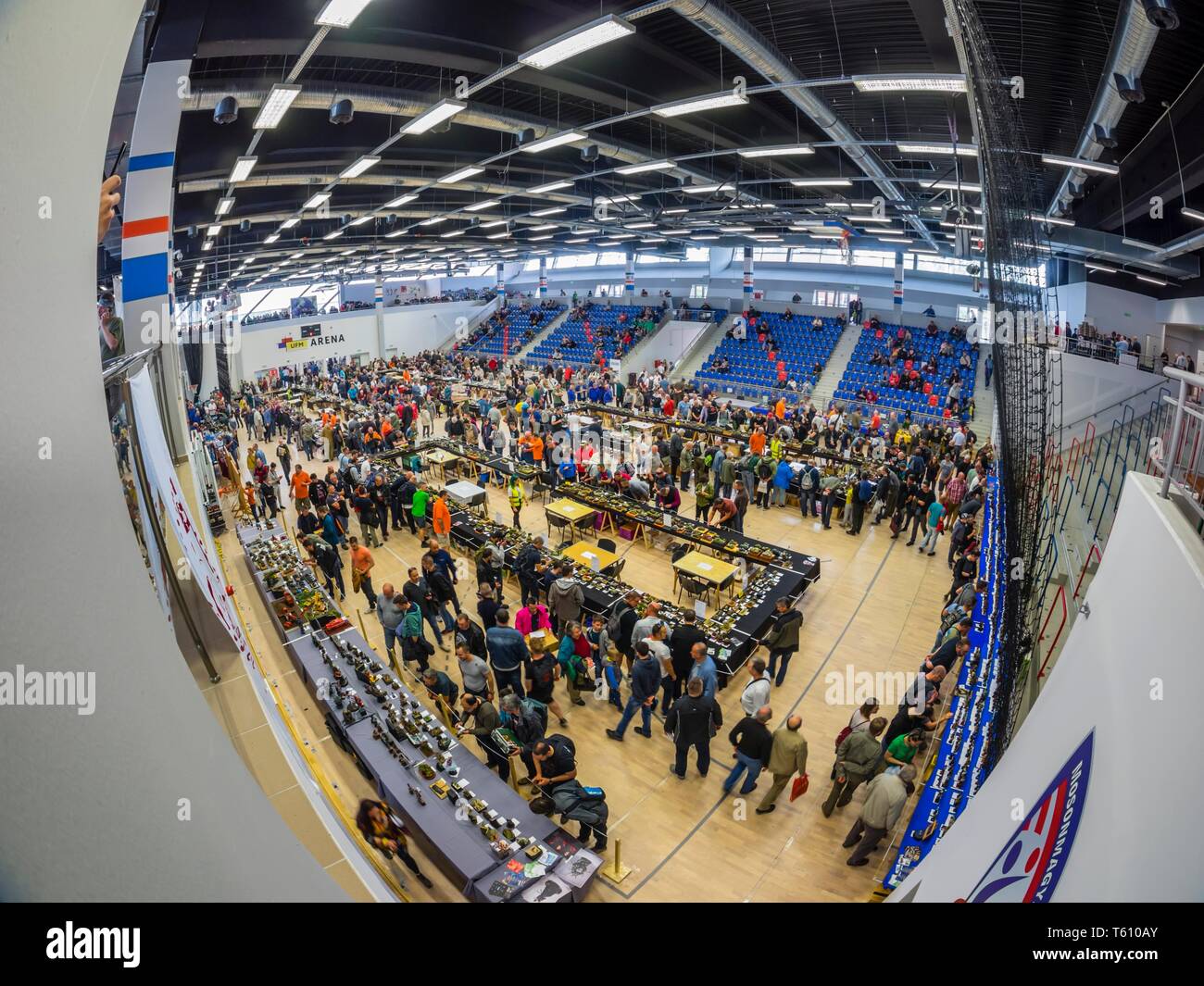 72 scale model aircraft hi-res stock photography and images - Alamy