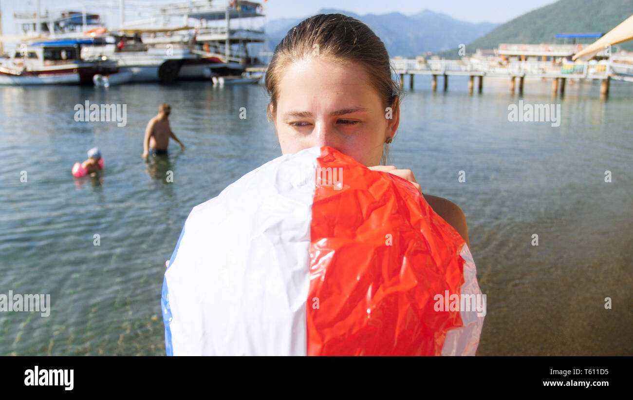 Inflating Beach Ball High Resolution Stock Photography and Images - Alamy