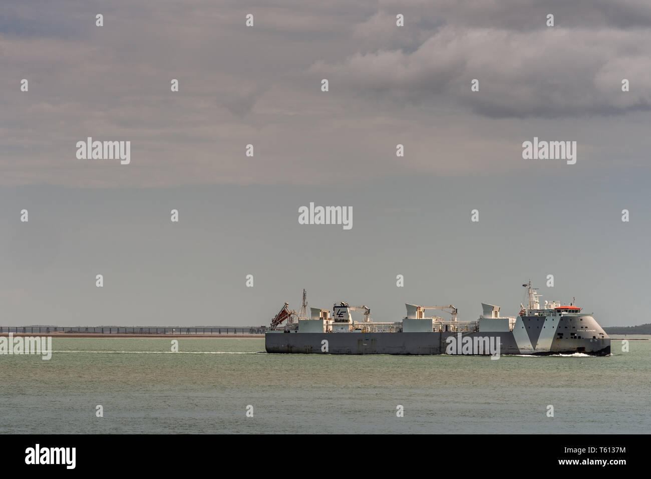 Modern express ship hi-res stock photography and images - Alamy