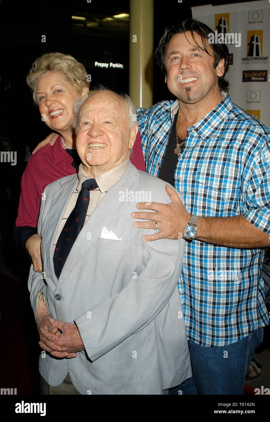 Mickey rooney and wife jan hi-res stock photography and images - Alamy