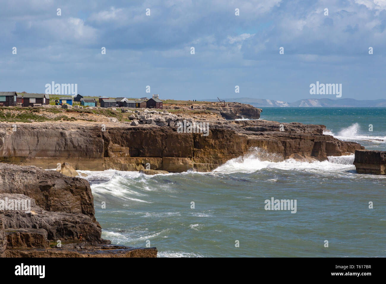 Waves breaking portland bill hi-res stock photography and images - Alamy