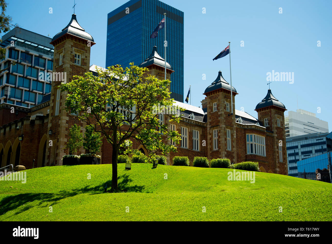 Perth blue house hi-res stock photography and images - Alamy