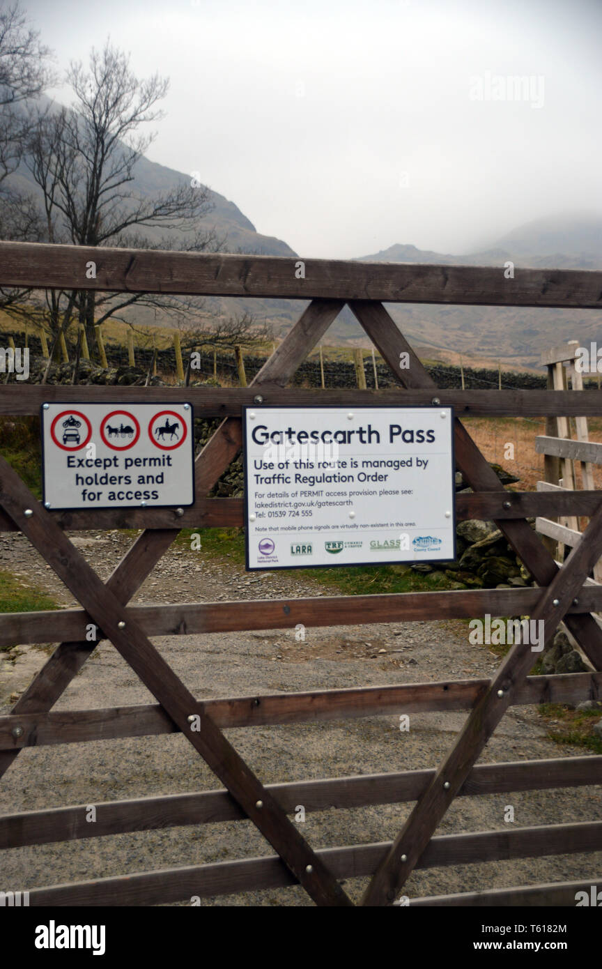 Gate pass hi-res stock photography and images - Alamy