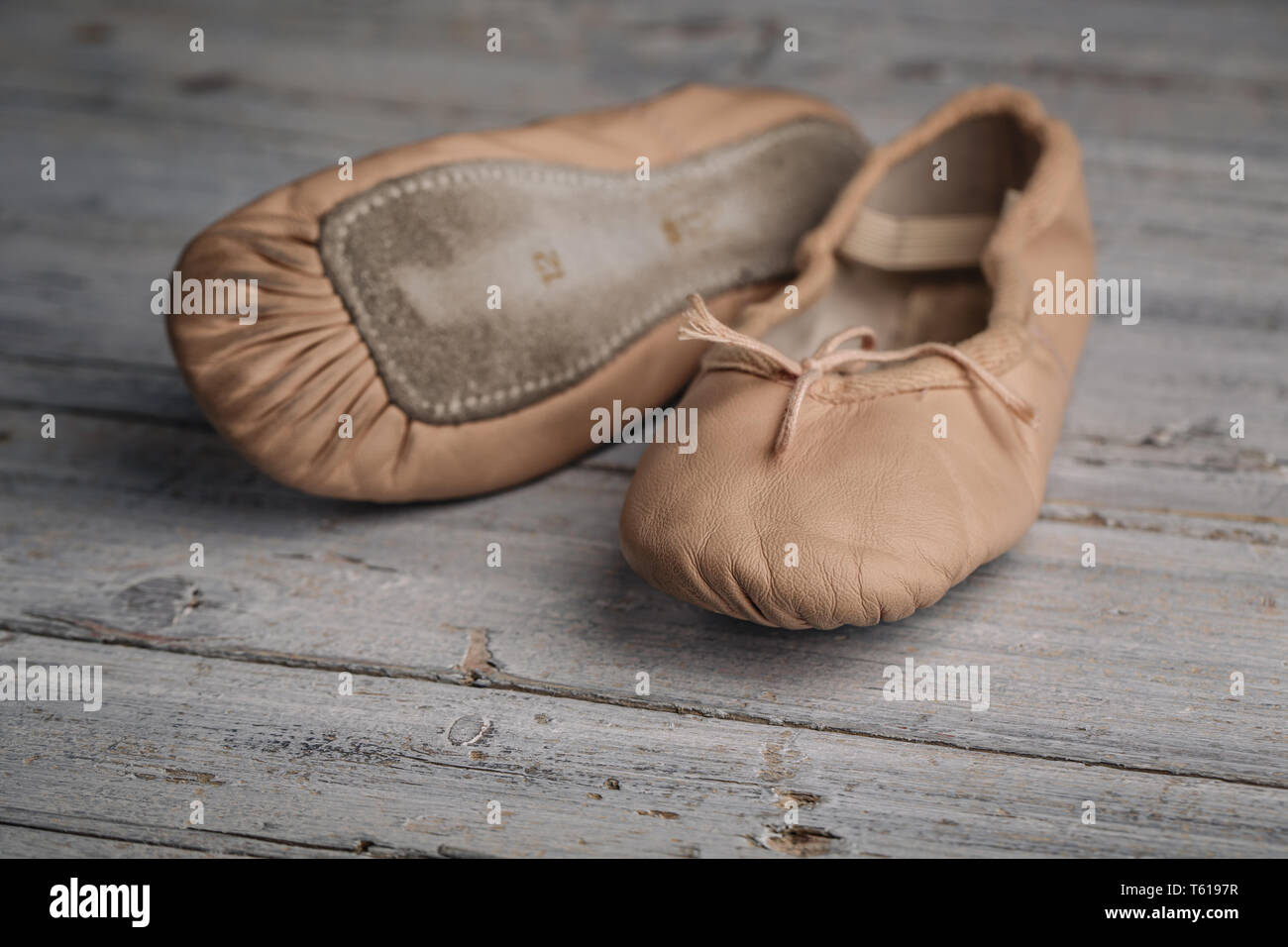 Leather ballet shoes hi-res stock photography and images - Alamy