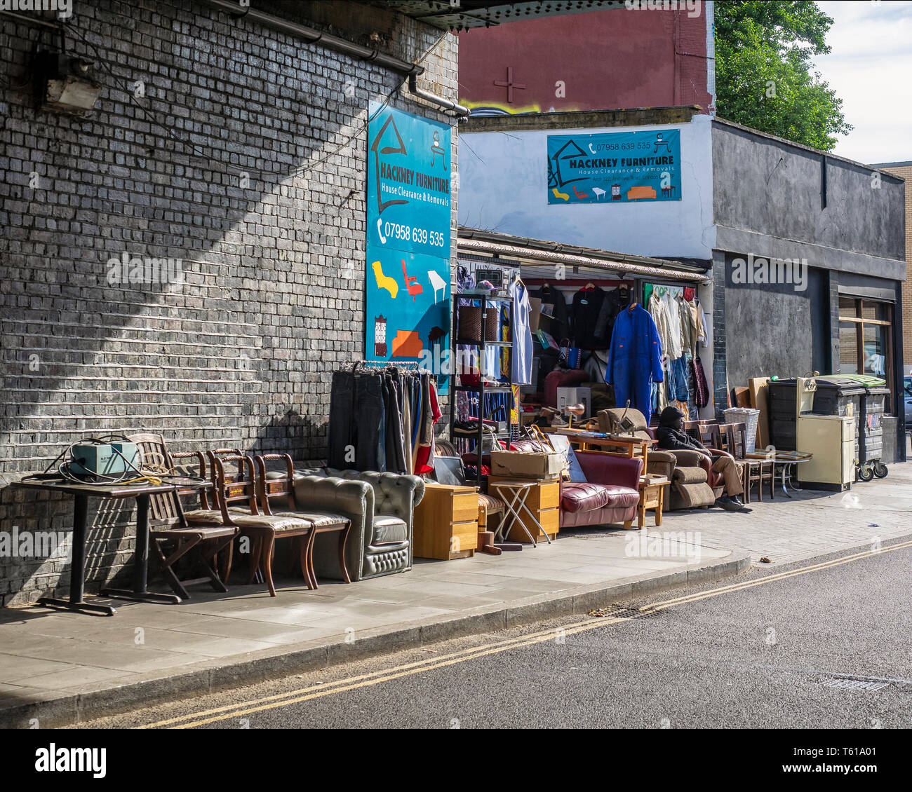 2nd Hand Stock Photos & 2nd Hand Stock Images - Alamy