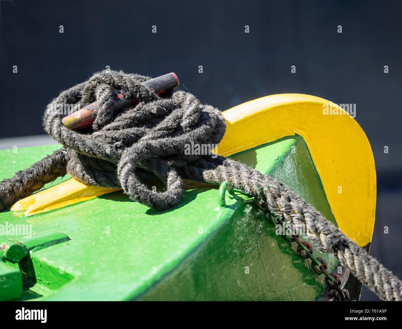 Mooring rope hi-res stock photography and images - Alamy