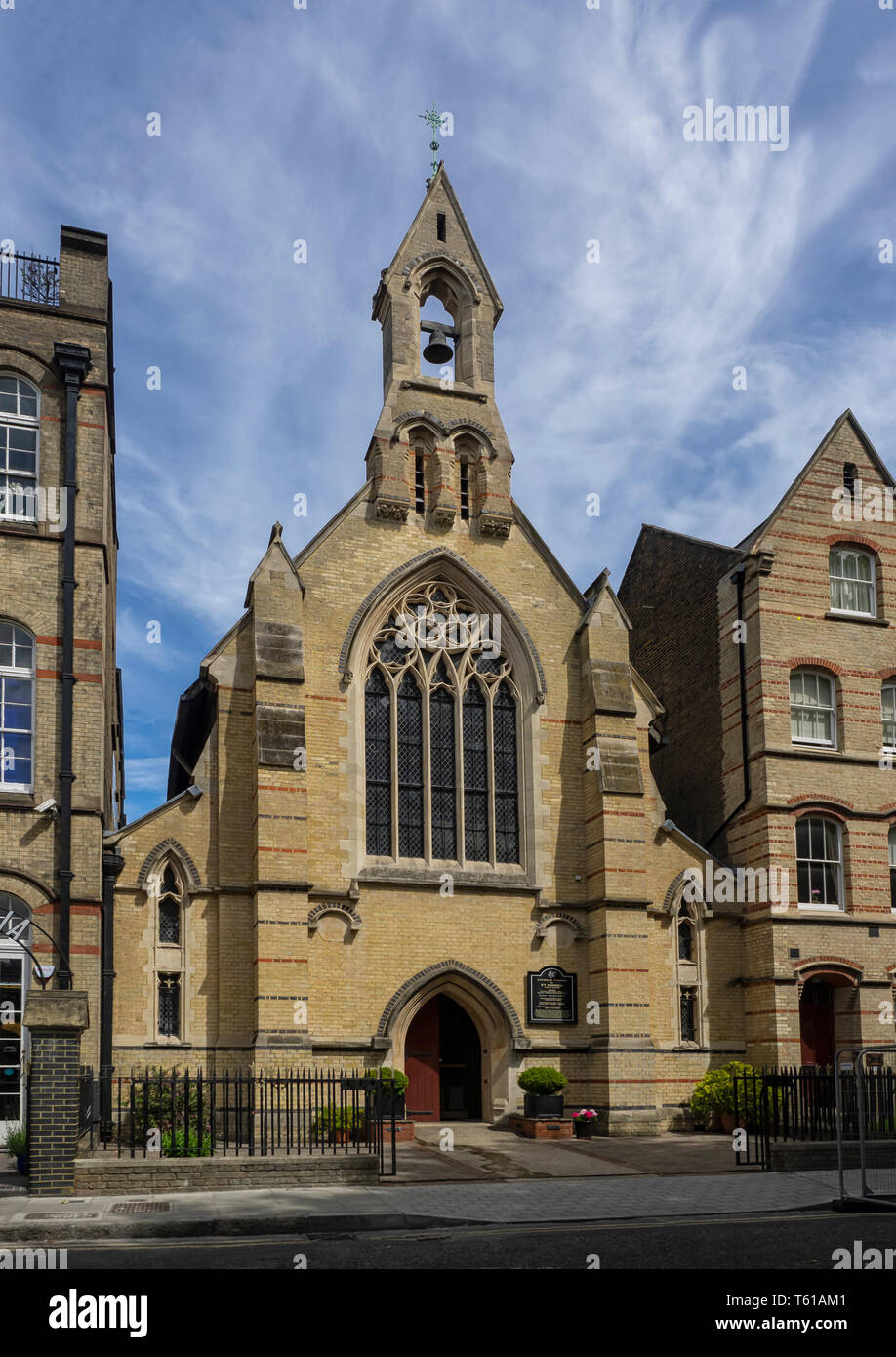 Hoxton hi-res stock photography and images - Alamy