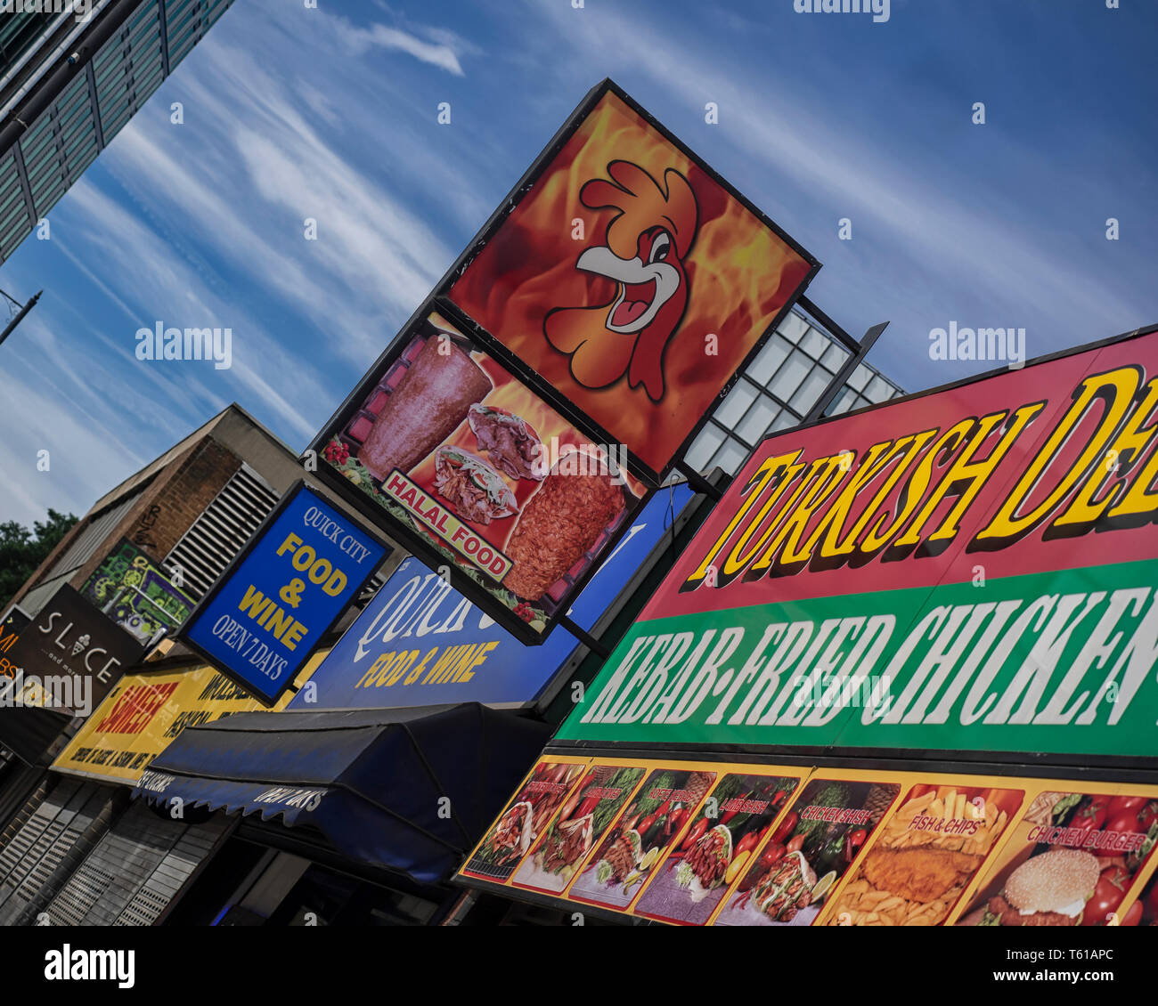 Fast food signs hi-res stock photography and images - Alamy